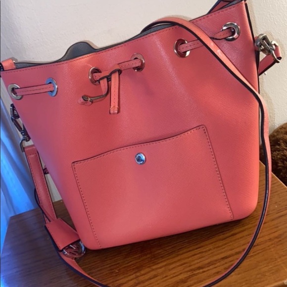 Bags | Michael Kors Bucket Bag | Poshmark